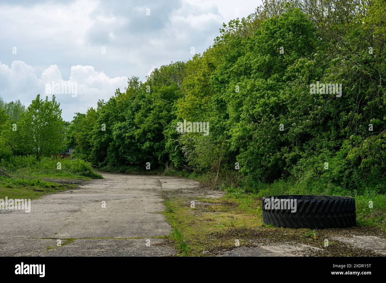 Former second world war airfields hi-res stock photography and images ...