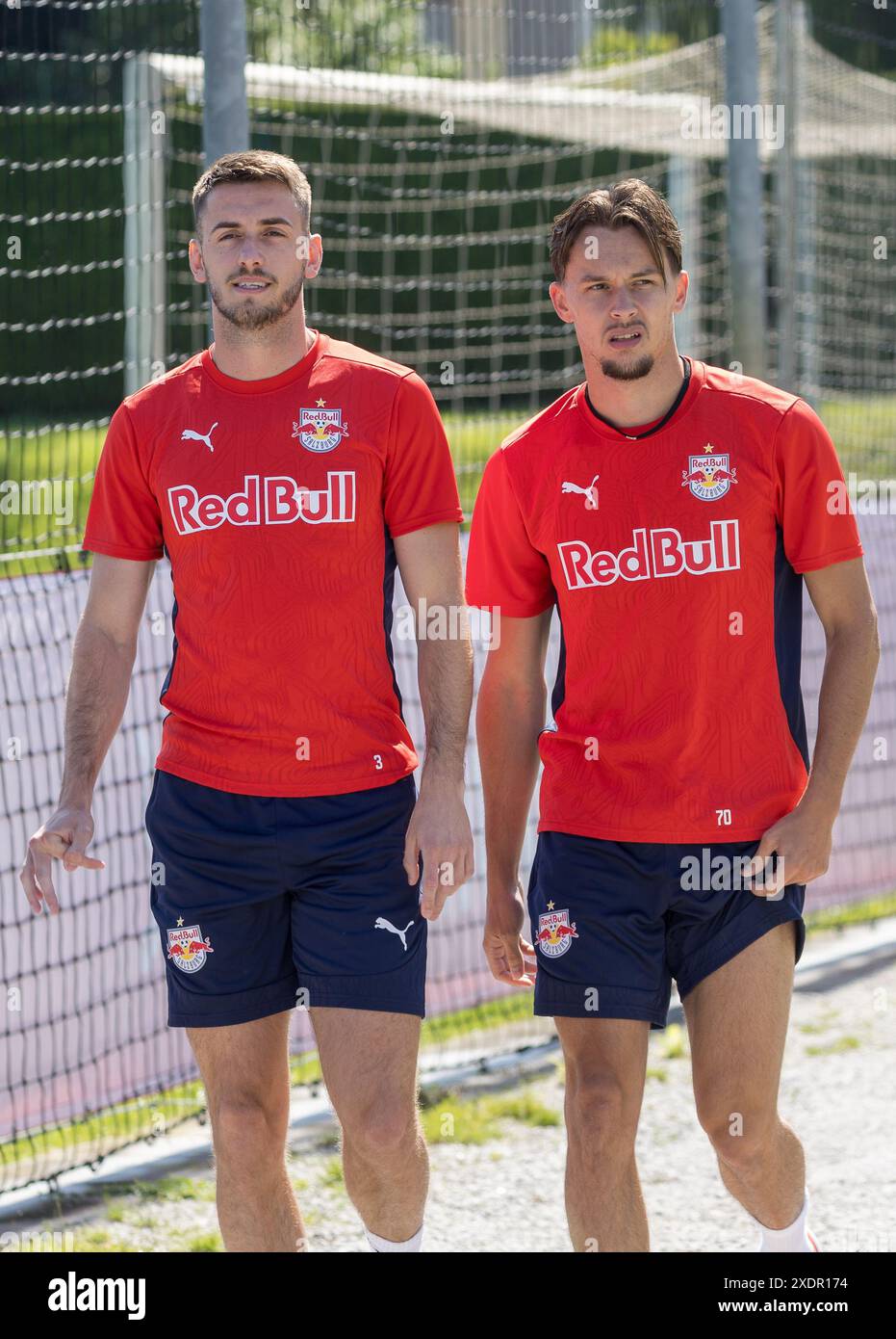 ABD0093 20240624 - SALZBURG - ÖSTERREICH: v.l. Aleksa Terzic, Amar ...