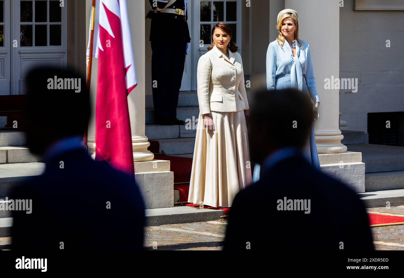 THE HAGUE - The Emir of the State of Qatar Sheikh Tamim bin Hamad Al ...