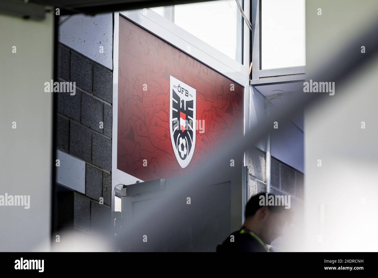 Aed gaming logo hi-res stock photography and images - Alamy