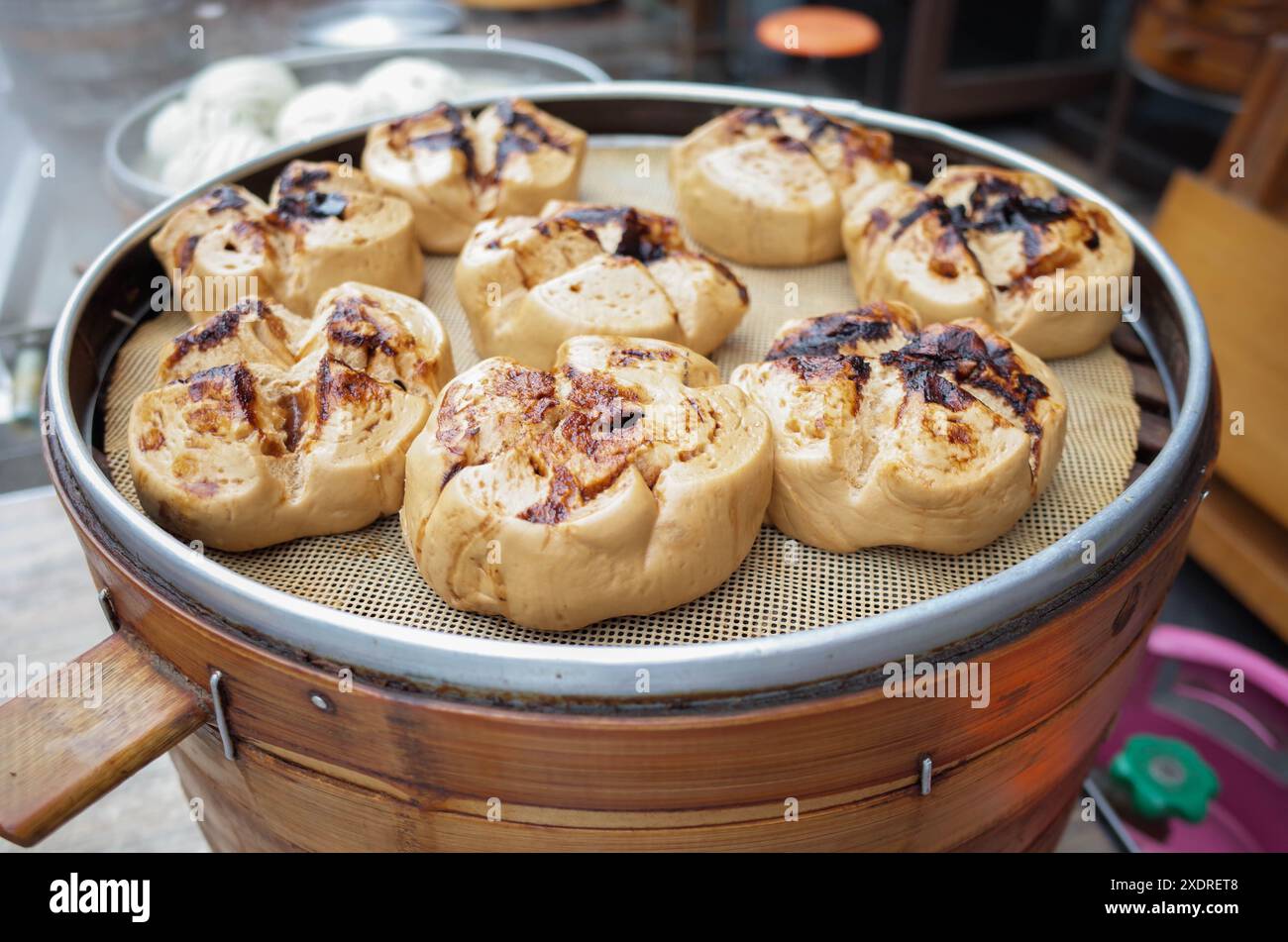 Mantou chinese hi-res stock photography and images - Alamy