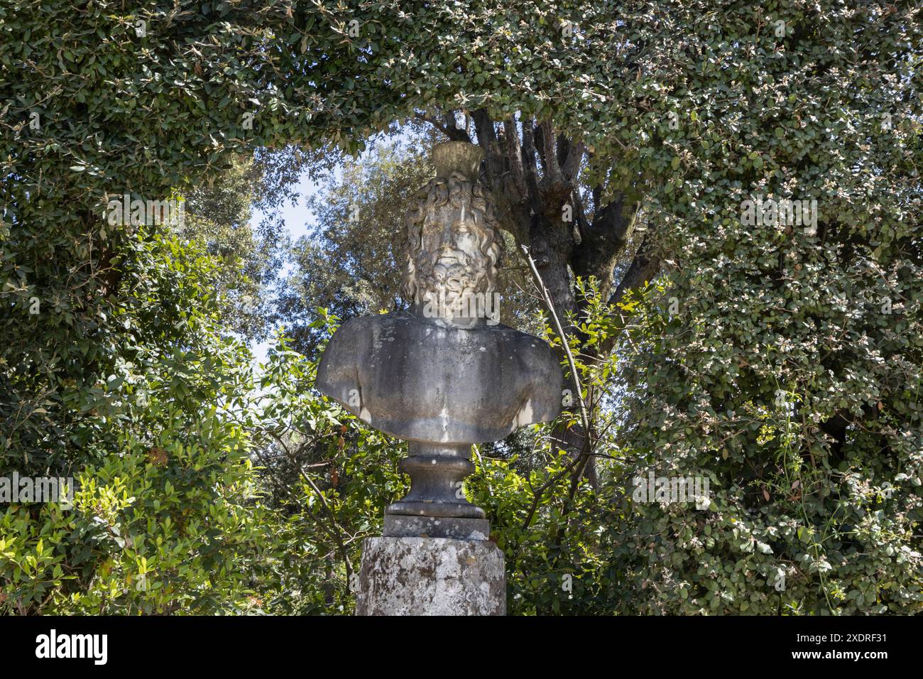 Important renaissance gardens hi-res stock photography and images - Alamy