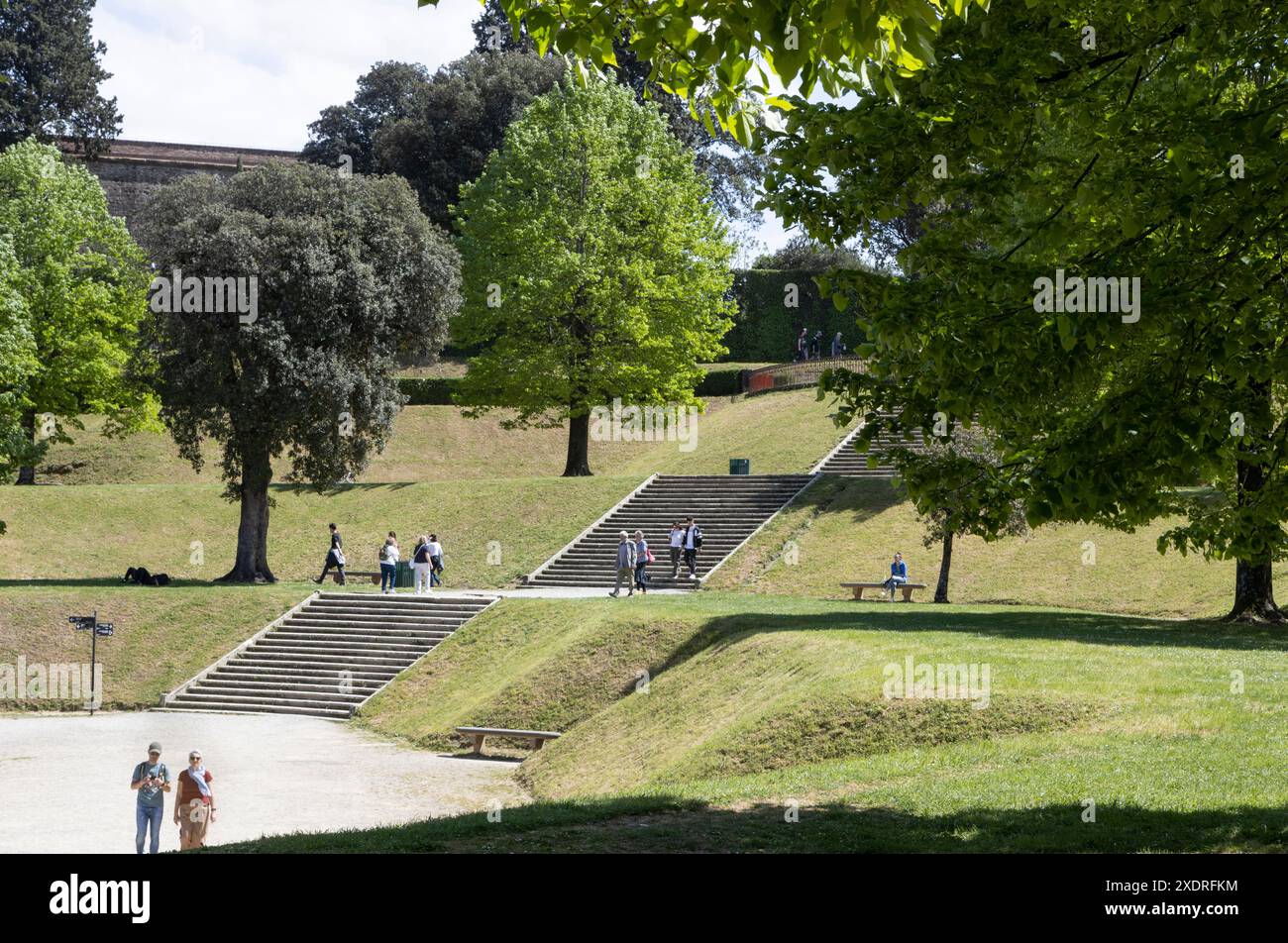 Important renaissance gardens hi-res stock photography and images - Alamy