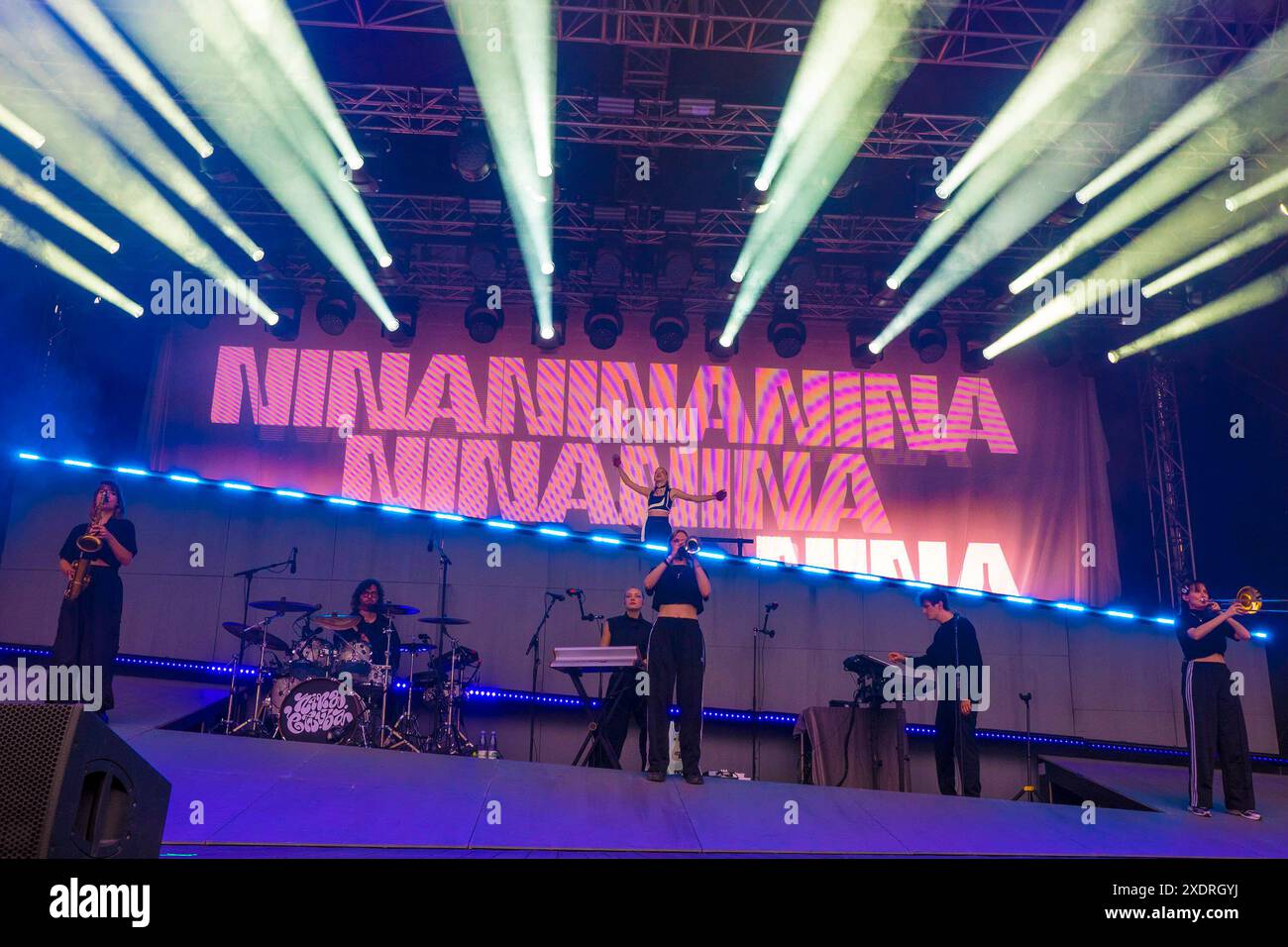 21.06.2024, Nina Chuba Nina Chuba. Ihr erstes Open Air Konzert, In der ...