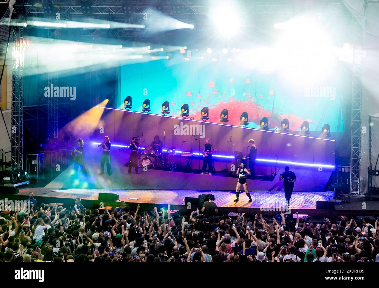 21.06.2024, Nina Chuba Nina Chuba. Ihr erstes Open Air Konzert, In der ...