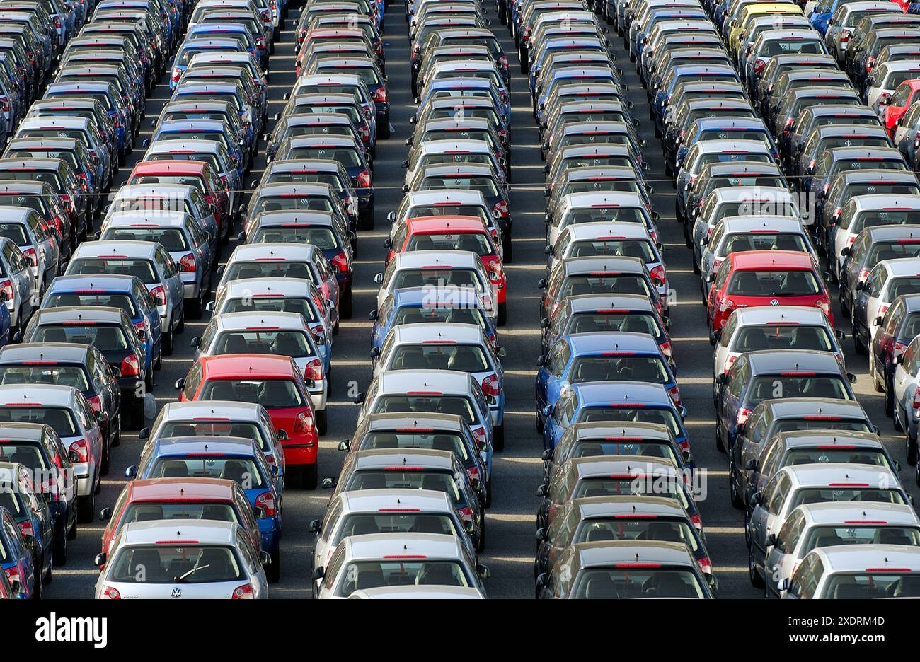 Spain cars line up hi-res stock photography and images - Alamy