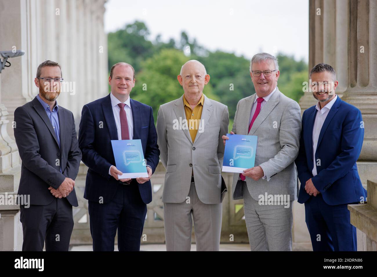 Philip webb chair hi-res stock photography and images - Alamy
