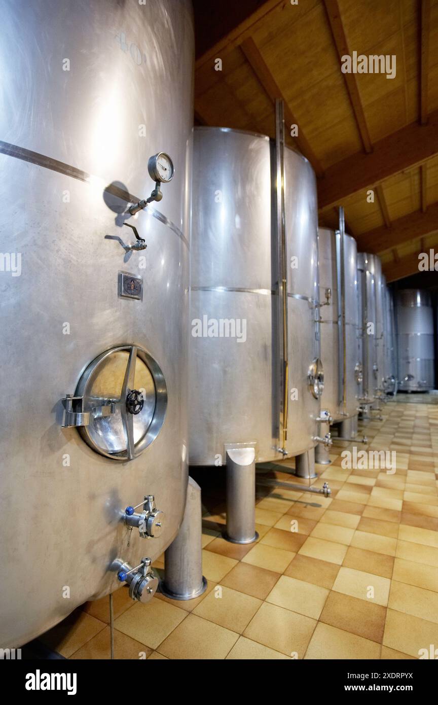 Cider house basque hi-res stock photography and images - Alamy