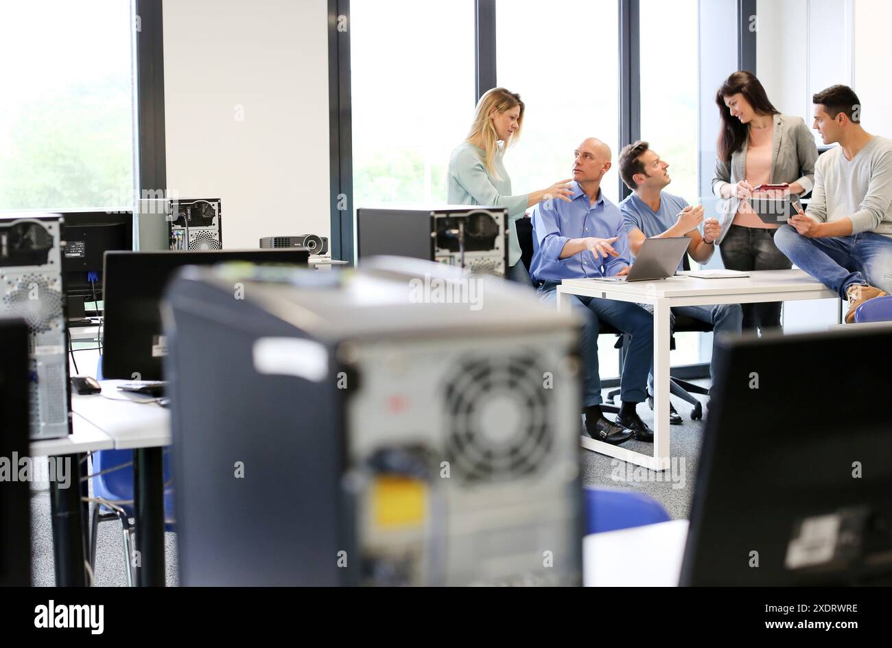 Group of teachers tablet hi-res stock photography and images - Alamy