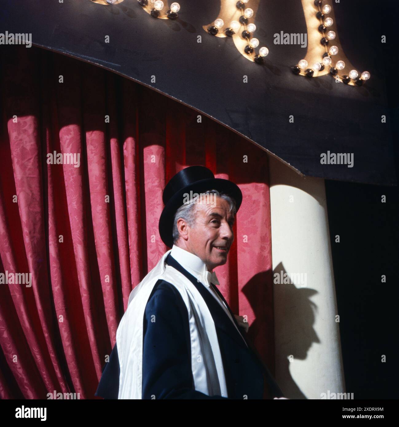 Die lustige Witwe, Fernsehfassung der Operette von Franz Lehar ...