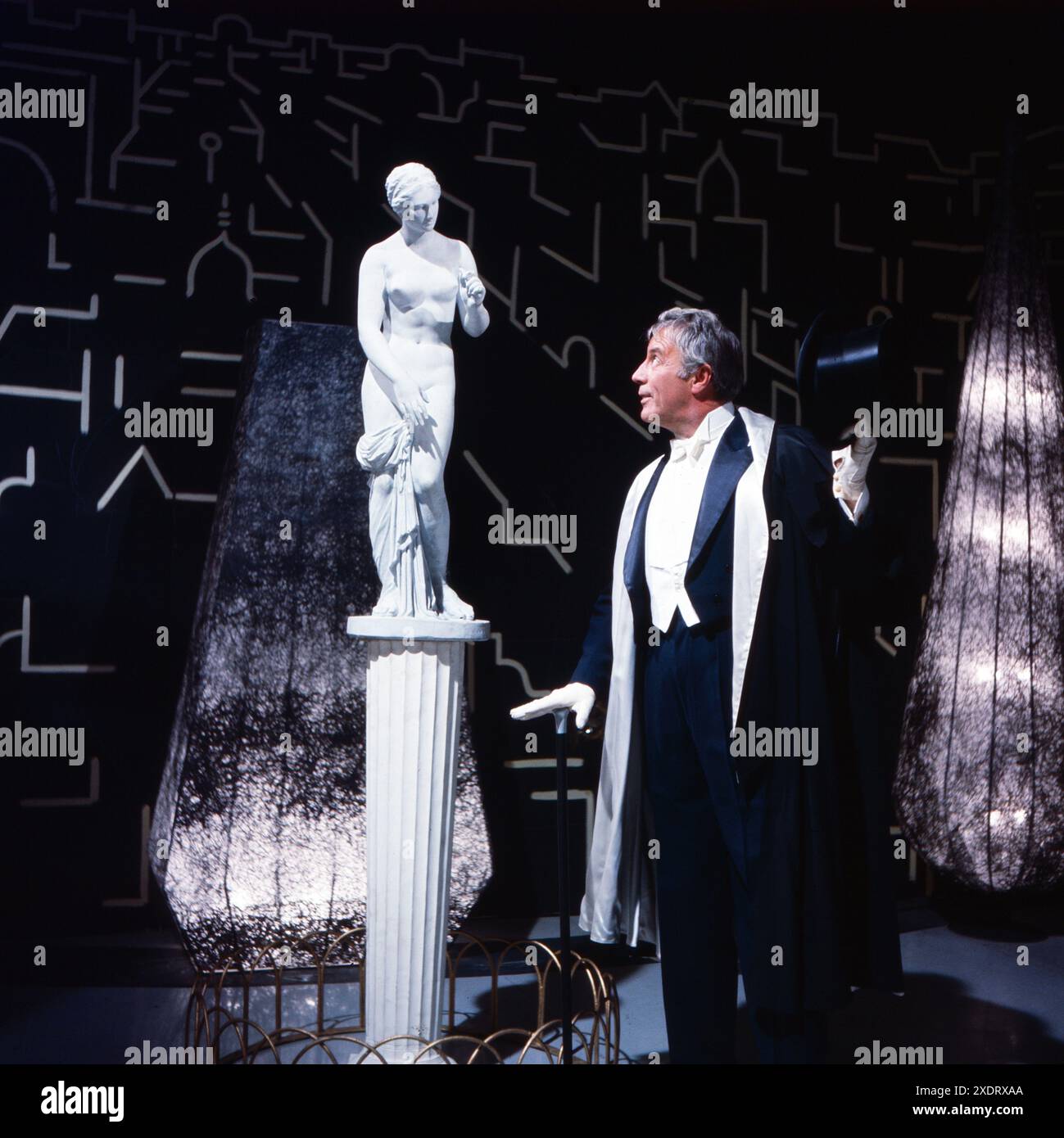 Die lustige Witwe, Fernsehfassung der Operette von Franz Lehar ...