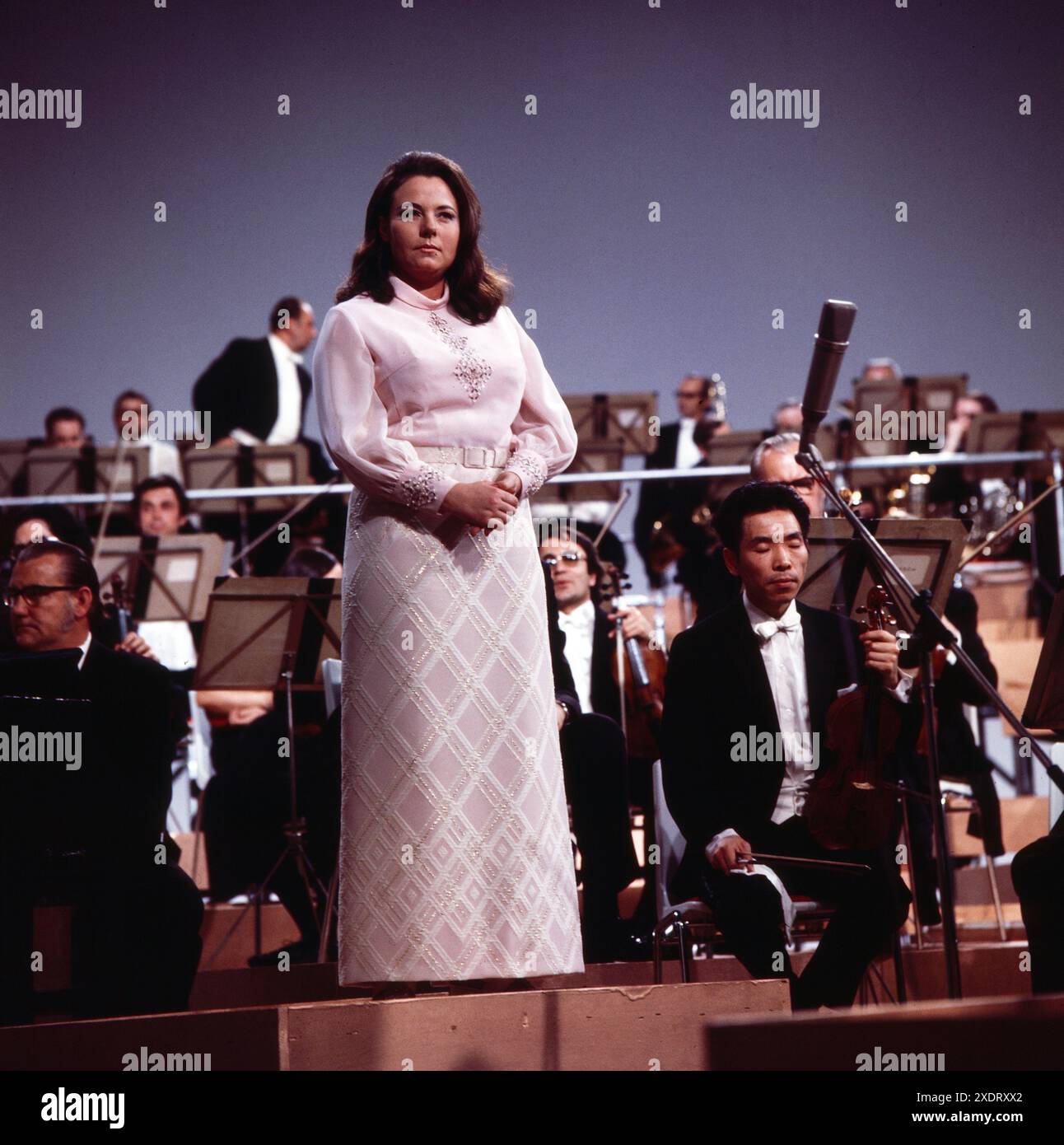 Das Sonntagskonzert, ZDF, 12. August 1973, 12:00 Uhr, Bild: Sopranistin ...