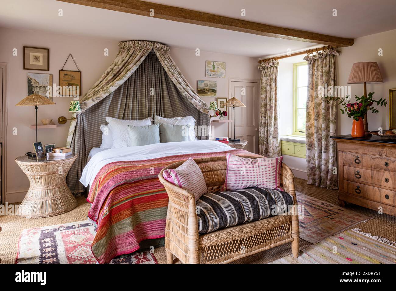 Peruvian bed cover with Ilala ZigZag table in bedroom of Somerset ...