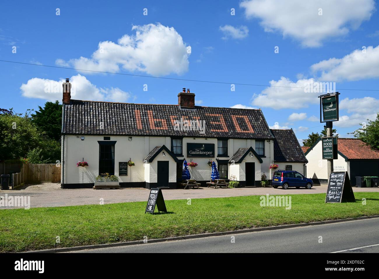 The Gamekeeper public house in the village of Old Buckenham, Norfolk ...
