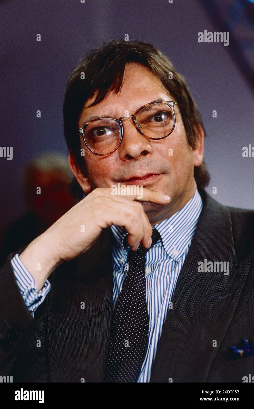 Portrait schauspieler brille hi-res stock photography and images - Alamy