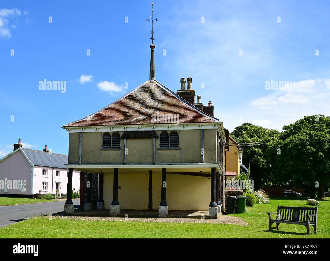 Wattle and daub house hi-res stock photography and images - Alamy