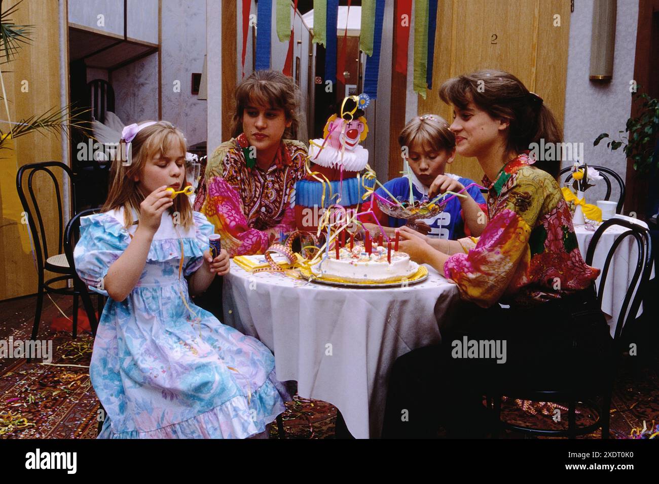 1989 geburtstag hi-res stock photography and images - Alamy