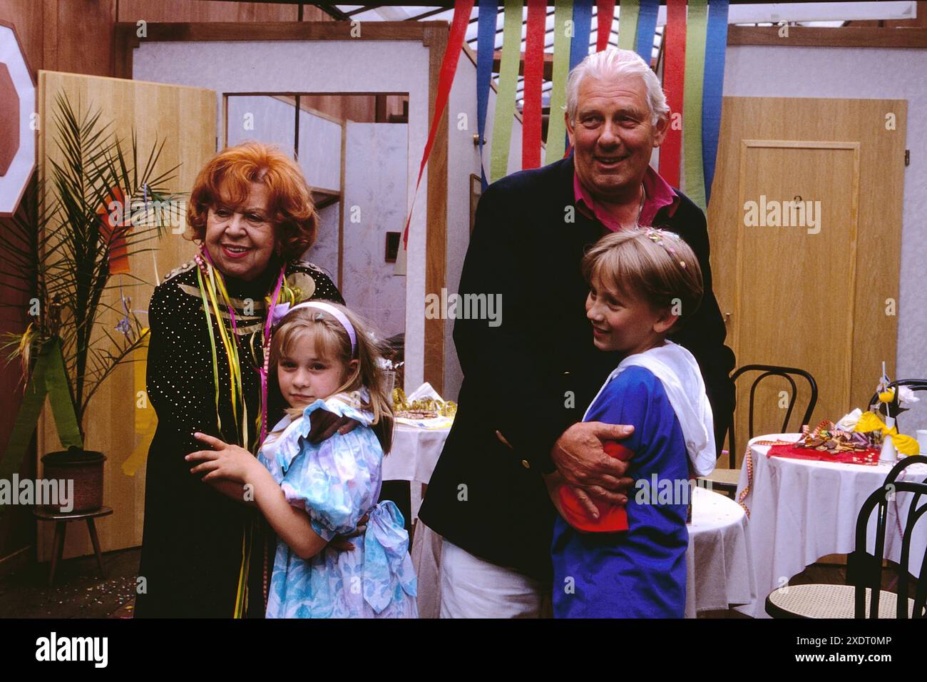 1989 geburtstag hi-res stock photography and images - Alamy