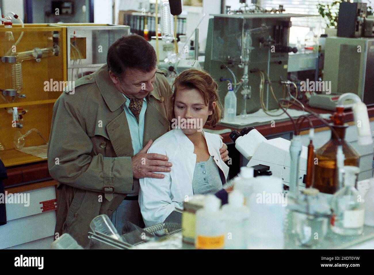 1990s laboratory hi-res stock photography and images - Alamy