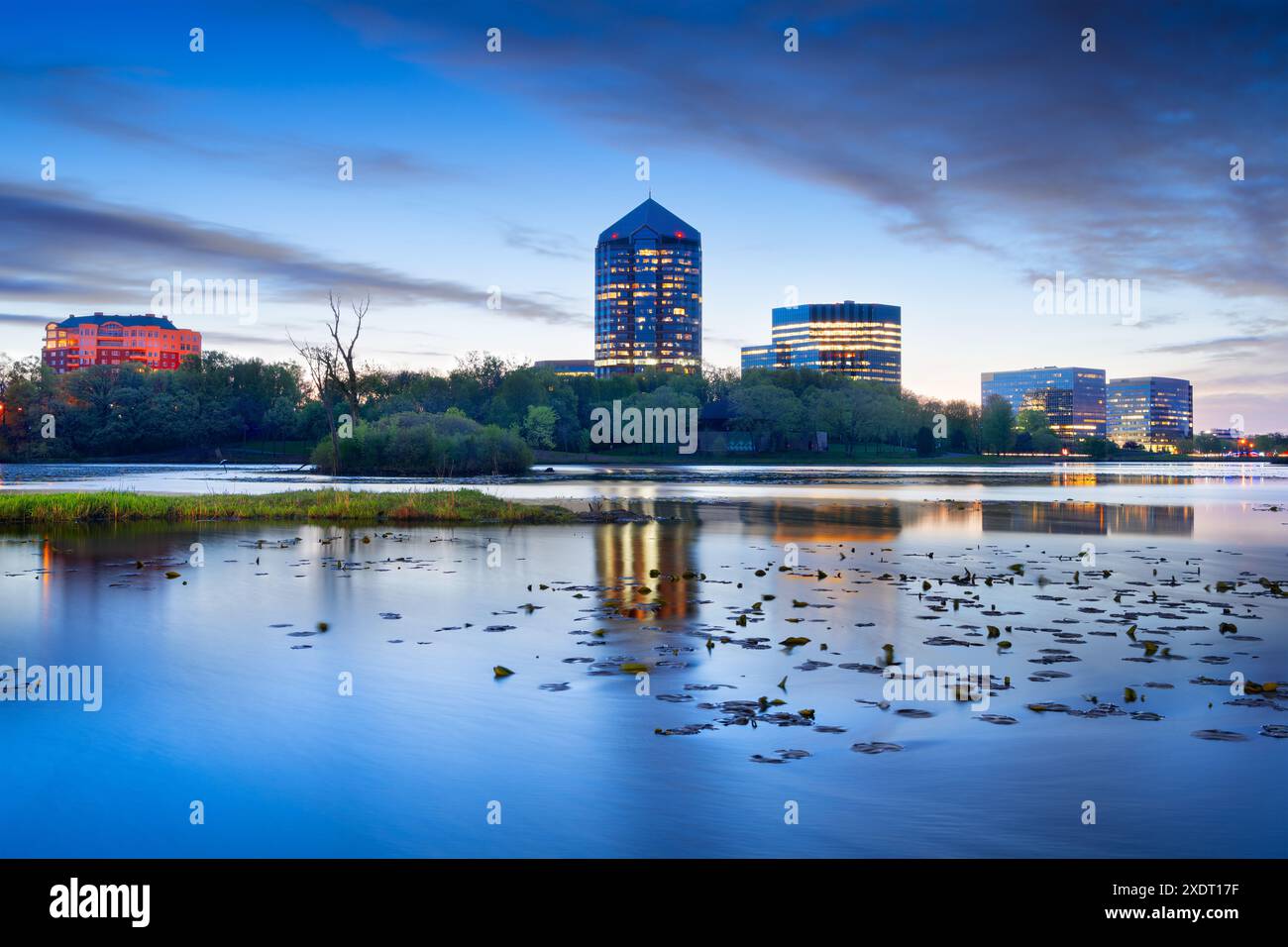 Bloomington, Minnesota, USA cityscape on Lake Normandale at dawn Stock ...