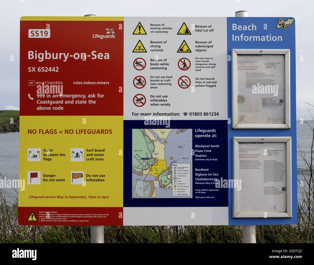 Beach information notice board hi-res stock photography and images - Alamy