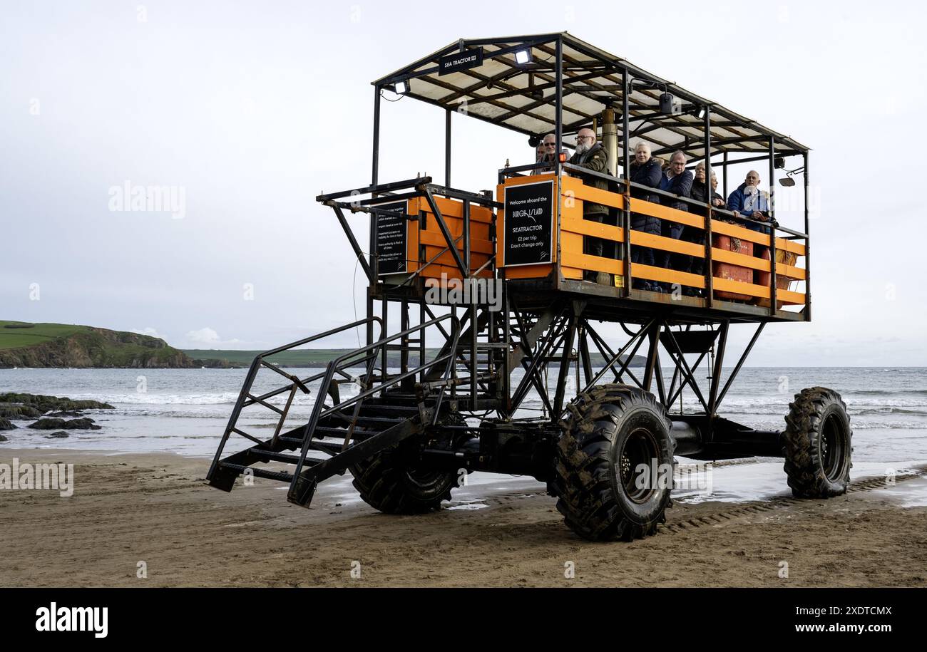Sea Tractor on the beach at Bigbury-on-Sea, South Hams, Devon, England ...