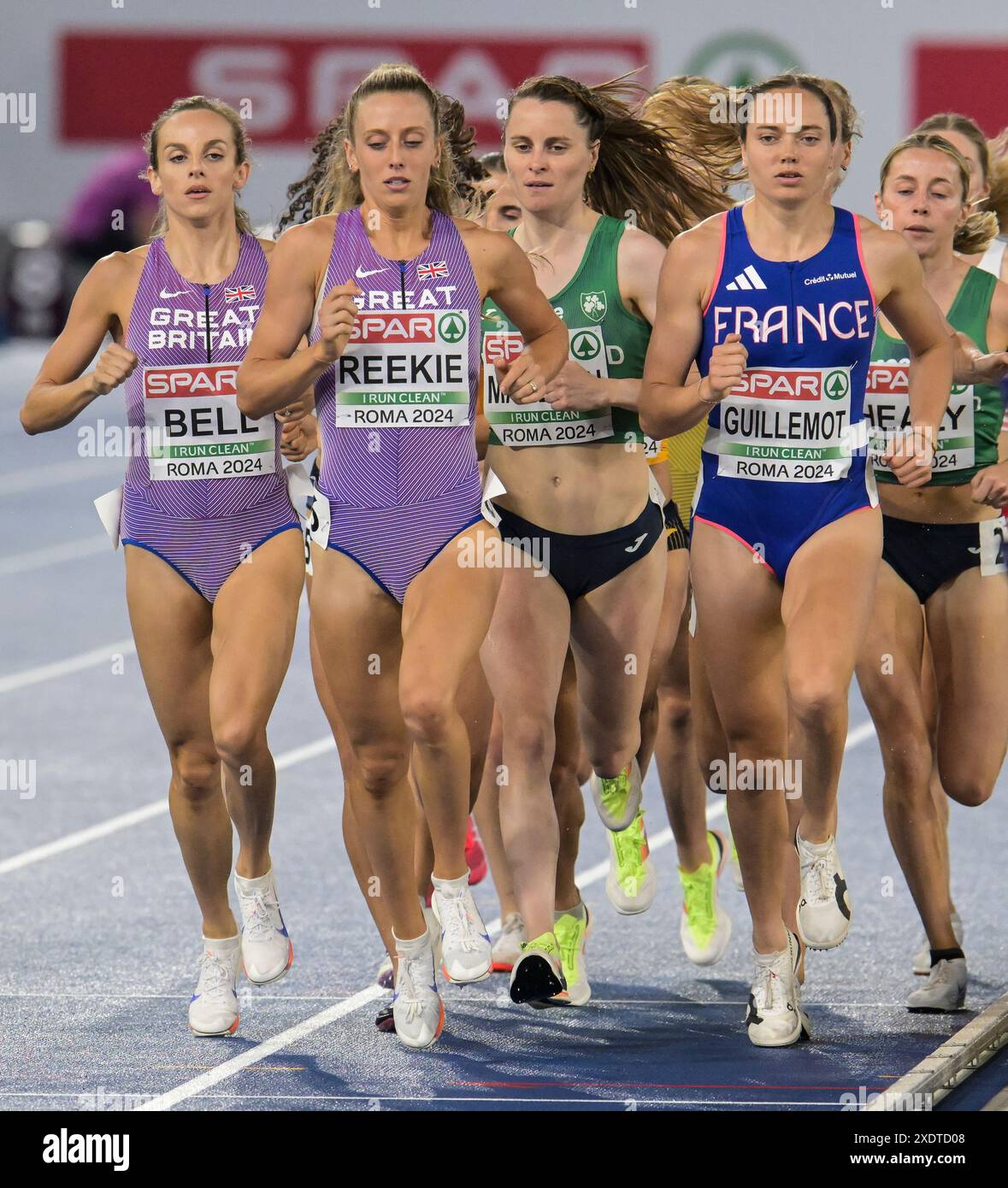 Georgie Bell, Jemma Reekie of Great Britain, Ciara Mageean of Ireland ...