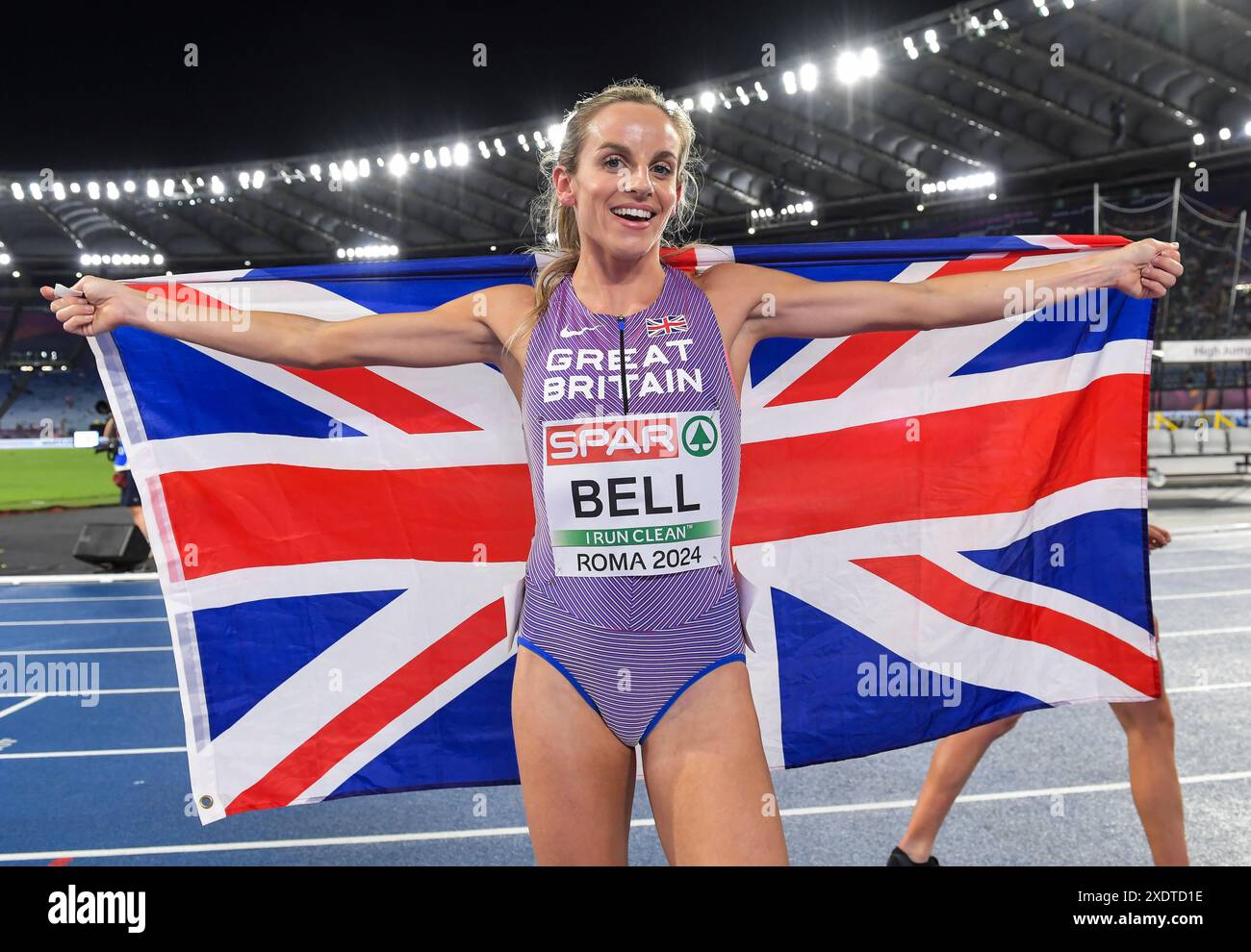 Georgie Bell of Great Britain celebrates winning a silver medal after ...