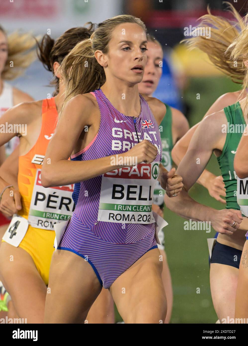 Georgie Bell of Great Britain competing in the women’s 1500m final at ...