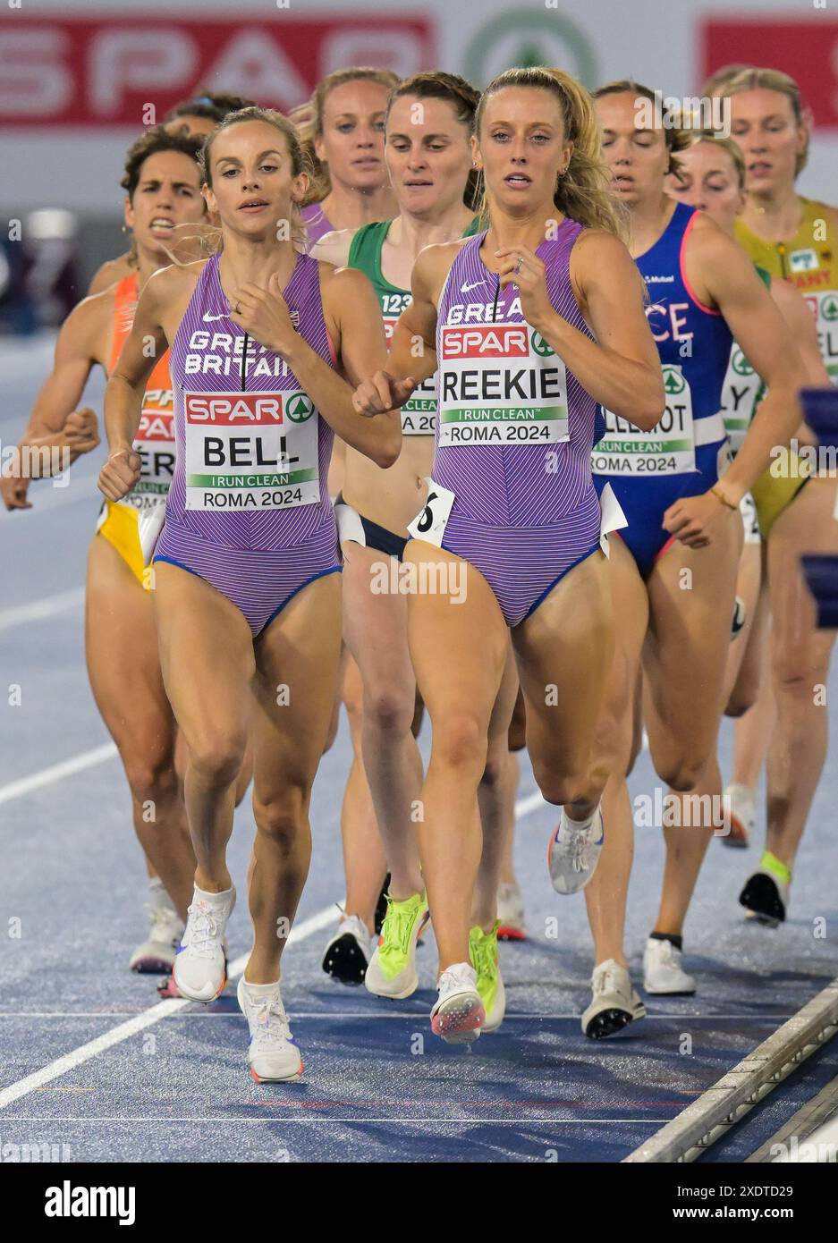Georgie Bell and Jemma Reekie of Great Britain competing in the women’s ...