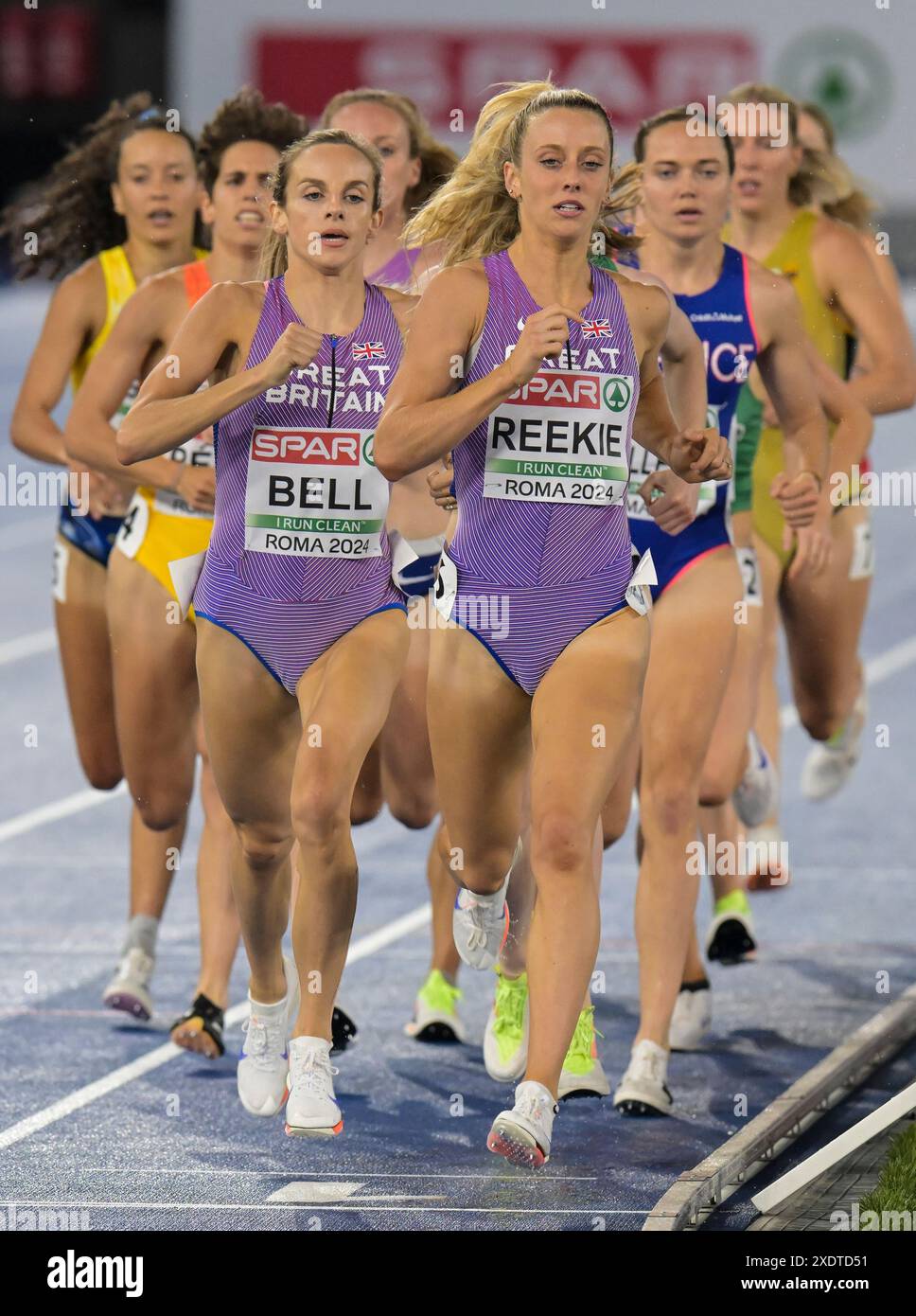 Georgie Bell and Jemma Reekie of Great Britain competing in the women’s ...