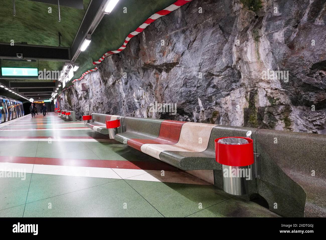 Subway station stockholm sweden hi-res stock photography and images - Alamy