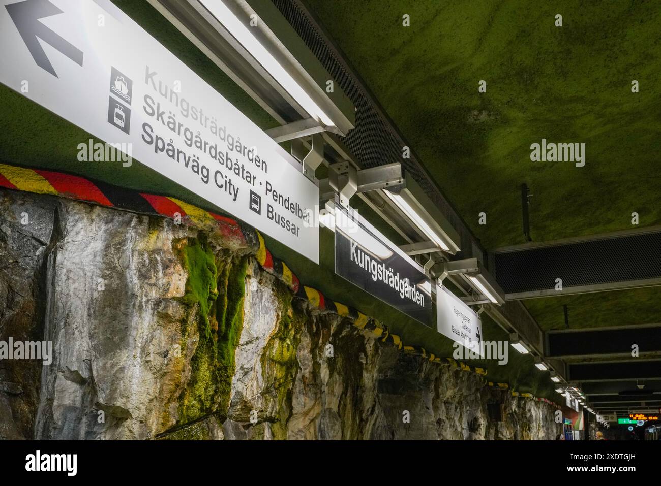 Subway station stockholm sweden hi-res stock photography and images - Alamy