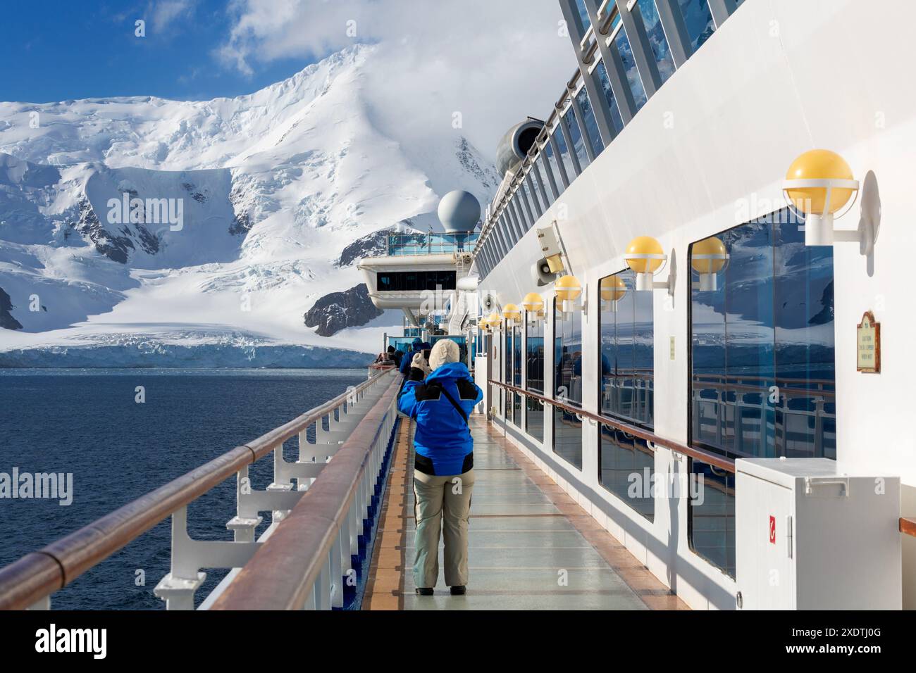 Sapphire Princess cruise ship, Livingston Island, South Shetland ...