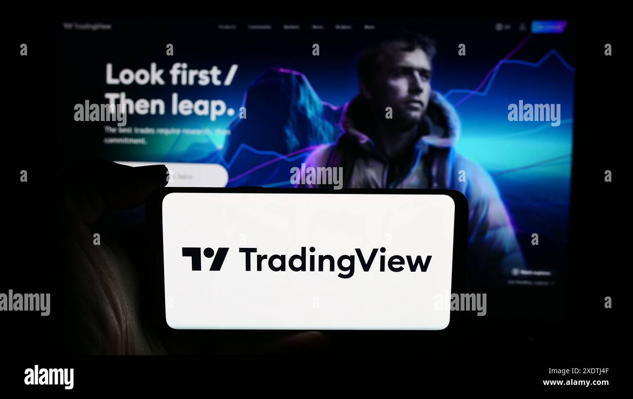 Mobile charting hi-res stock photography and images - Alamy