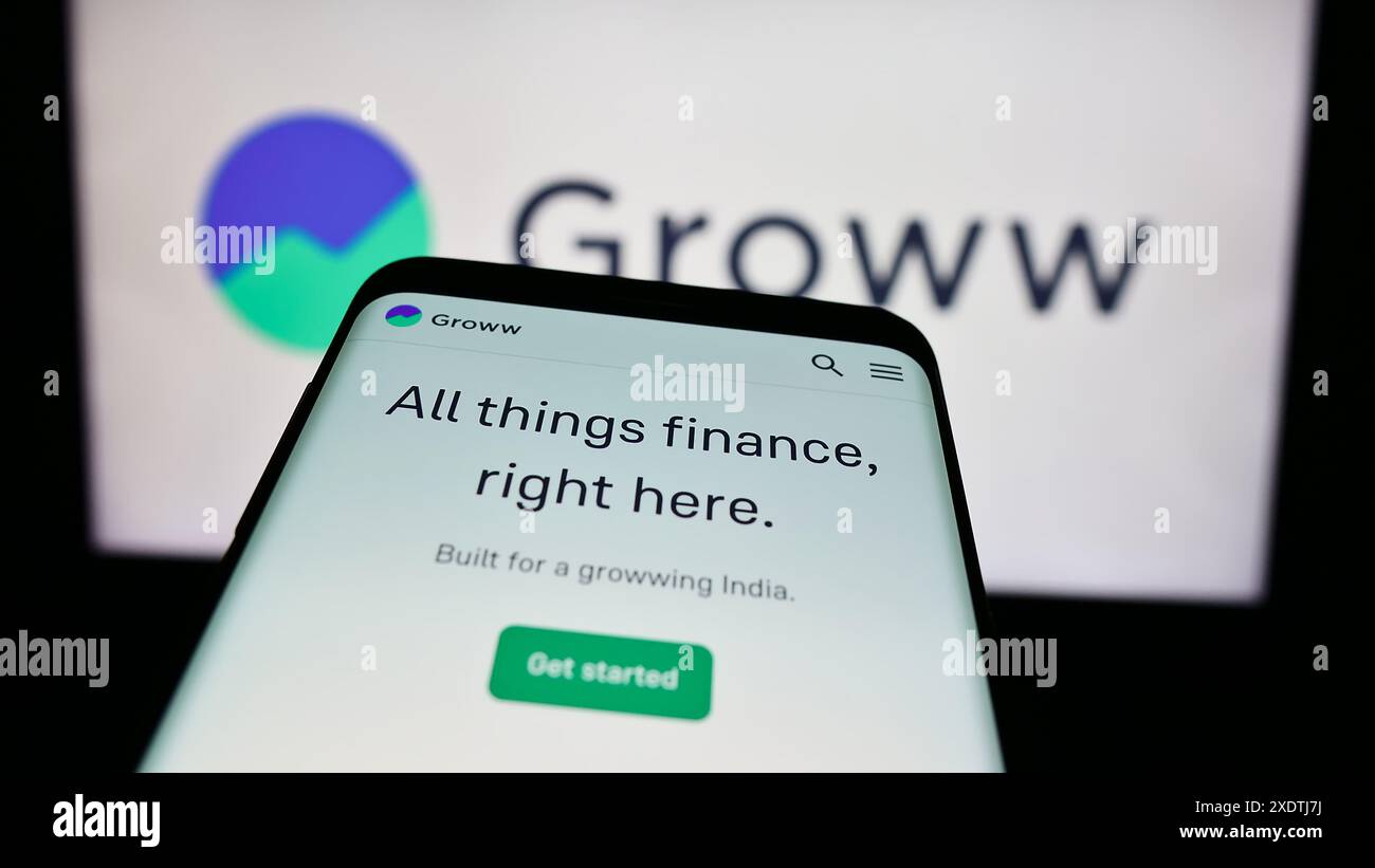 Groww mobile app hi-res stock photography and images - Alamy