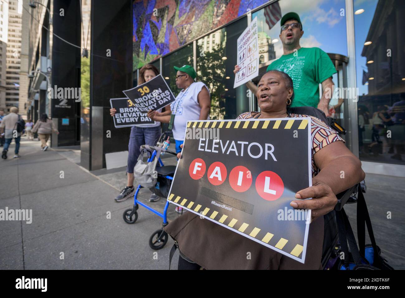 Activering hi-res stock photography and images - Alamy