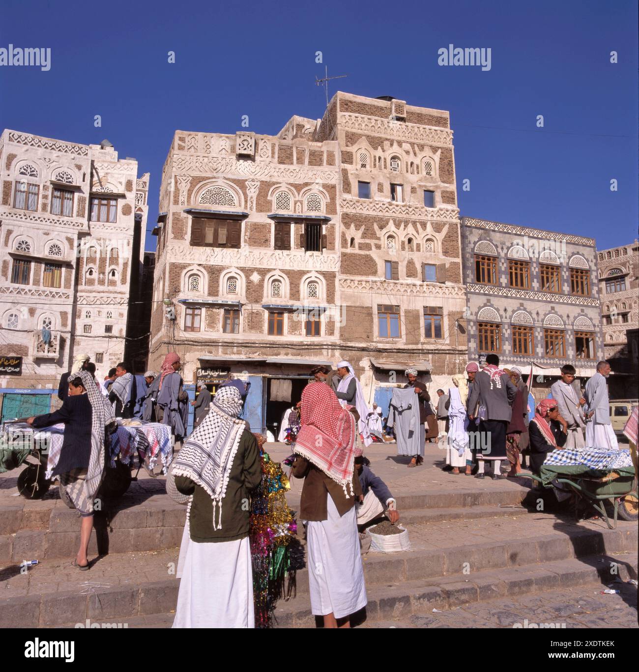 SANA'A, YEMEN, APRIL 23, 2011: Open air market near the Bab al Yemen ...