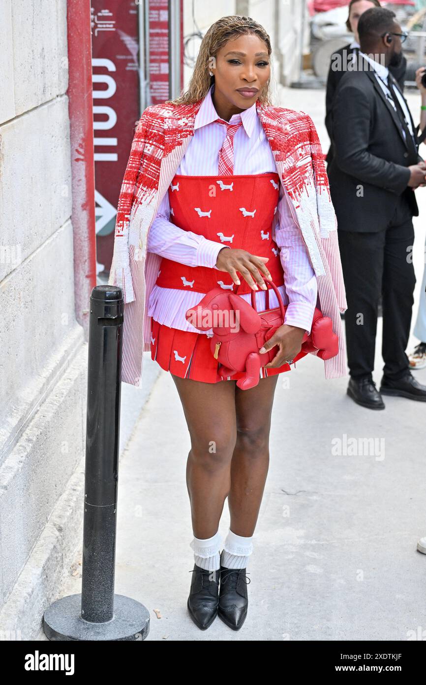 Serena Williams arriving at Thom Browne show during PFW Haute Couture ...