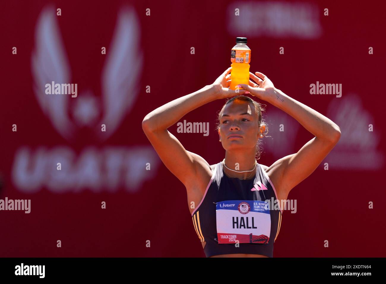 Anna Hall waits to compete in the women's heptathlon javelin throw ...