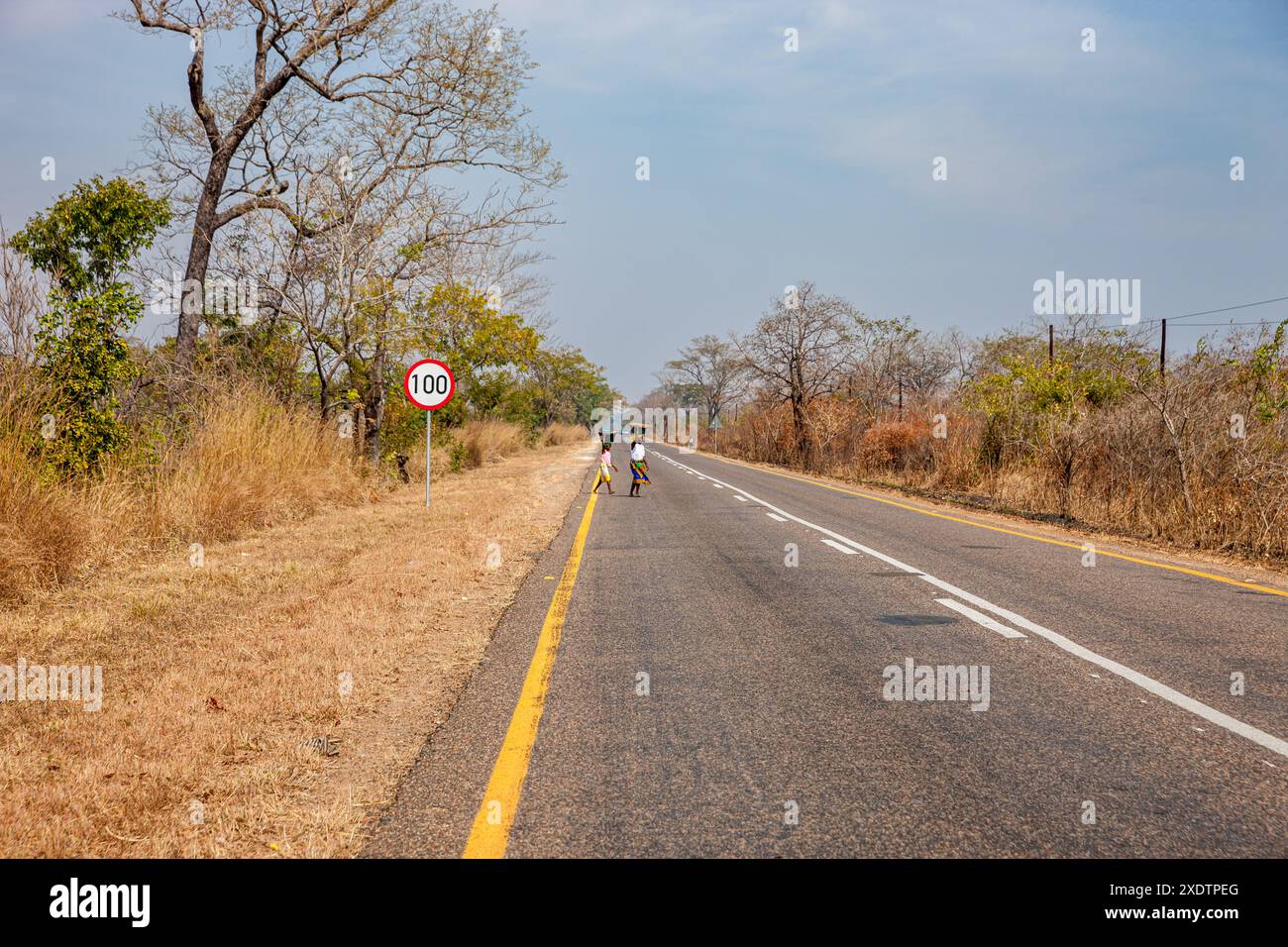 Mozambique, Sofala, Road N1 Stock Photo - Alamy