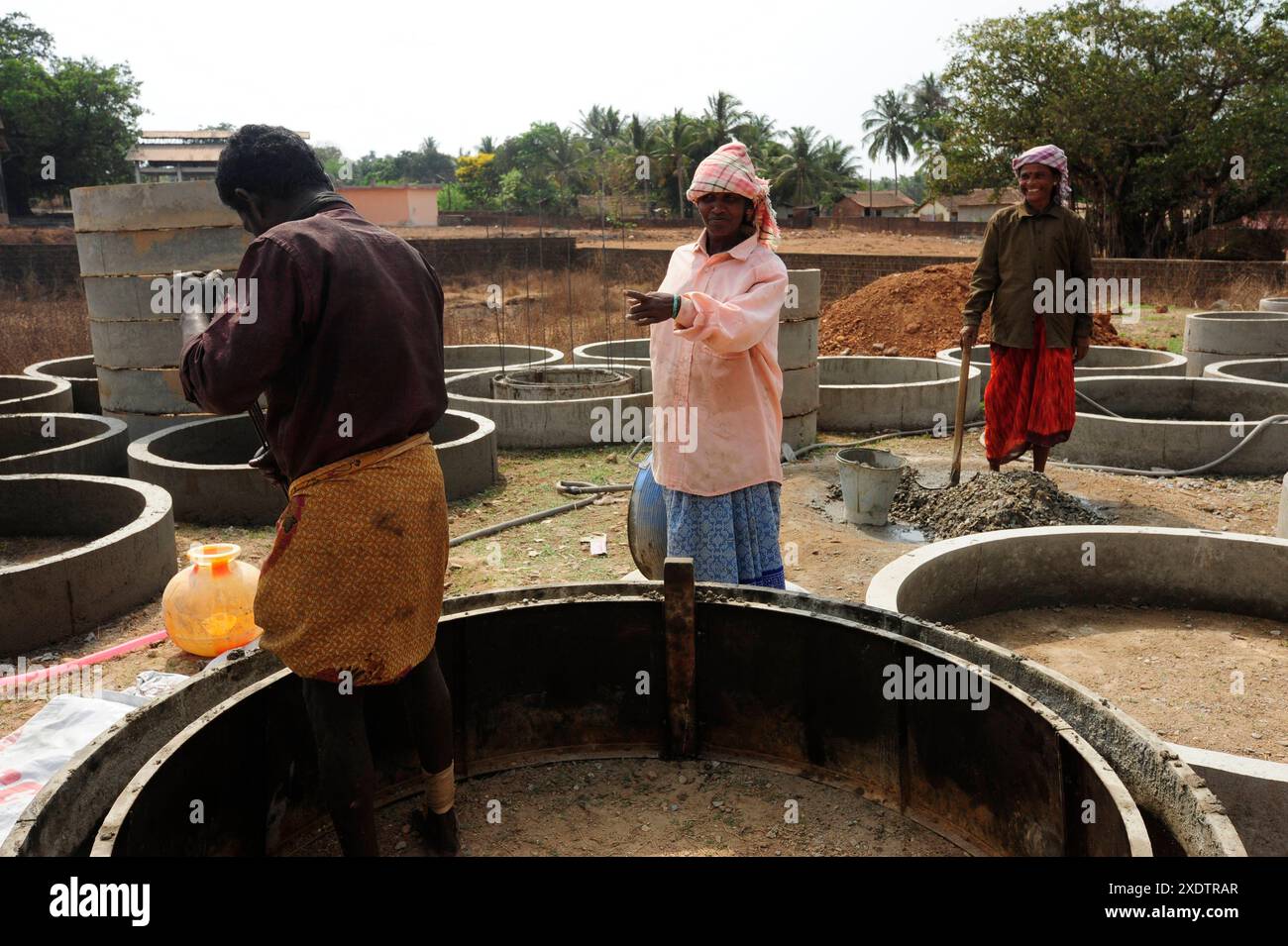 concrete engineering or concrete construction, building architecture in ...