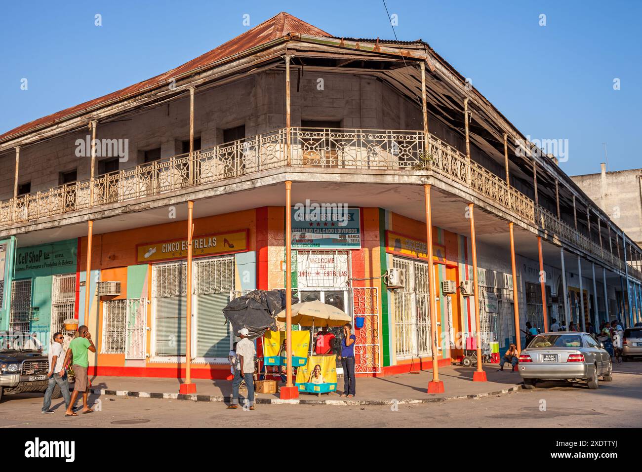 Mozambique, Sofala, Beira, Downtown, Old colonial building Stock Photo - Alamy