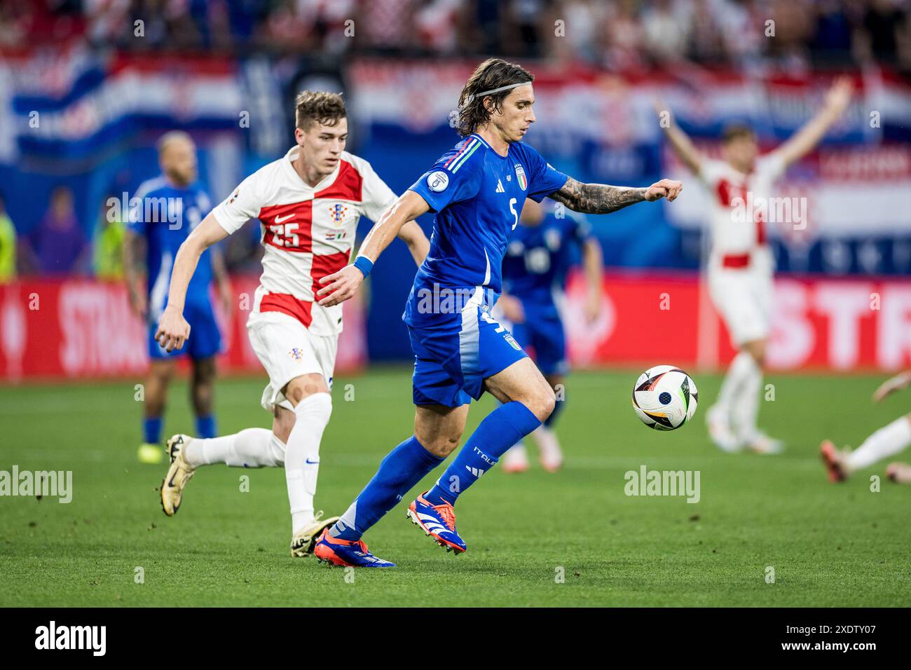 Calafiori italy euro 2024 hi-res stock photography and images - Alamy