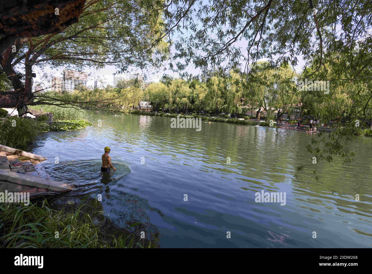 Beijing, Beijing, China. 24th June, 2024. As the temperature in Beijing ...