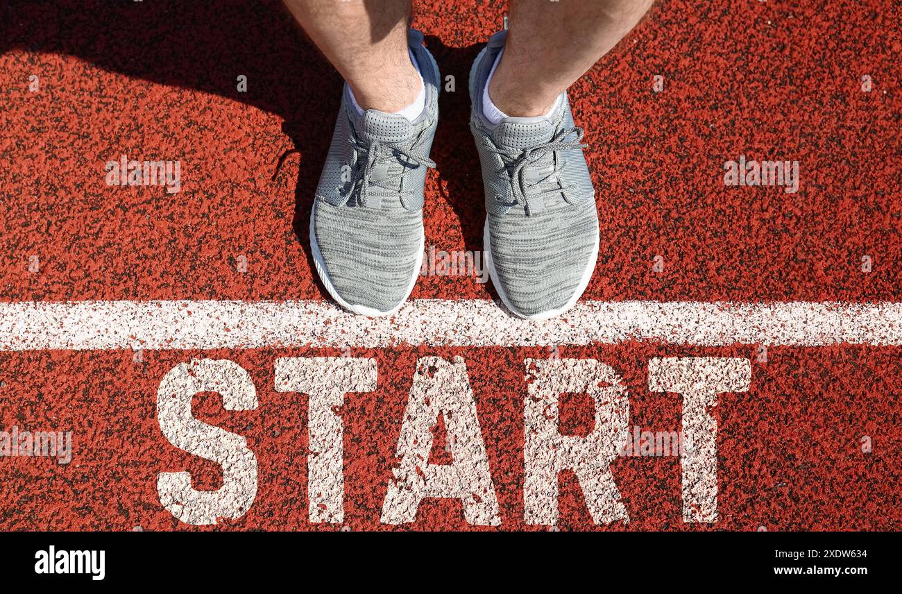 Starting line banner hi-res stock photography and images - Alamy