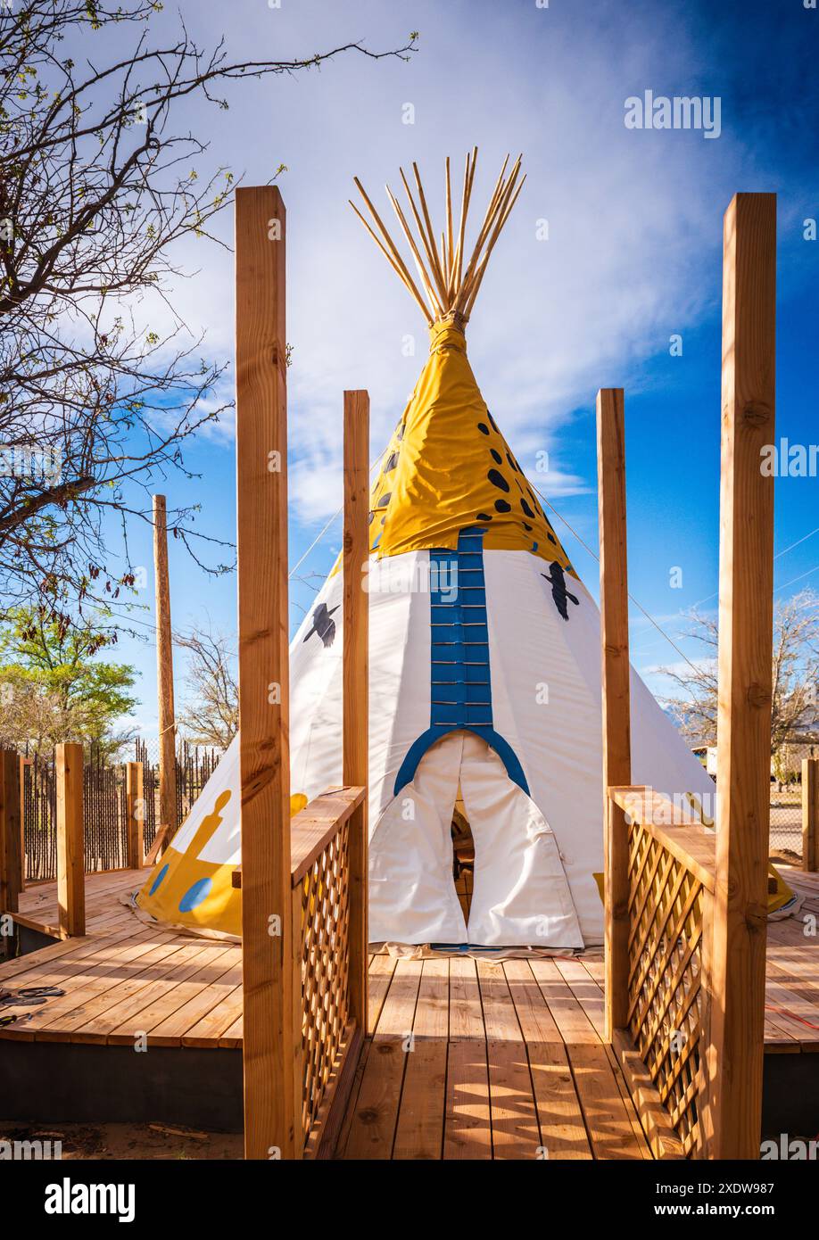 Native campsites hi-res stock photography and images - Alamy