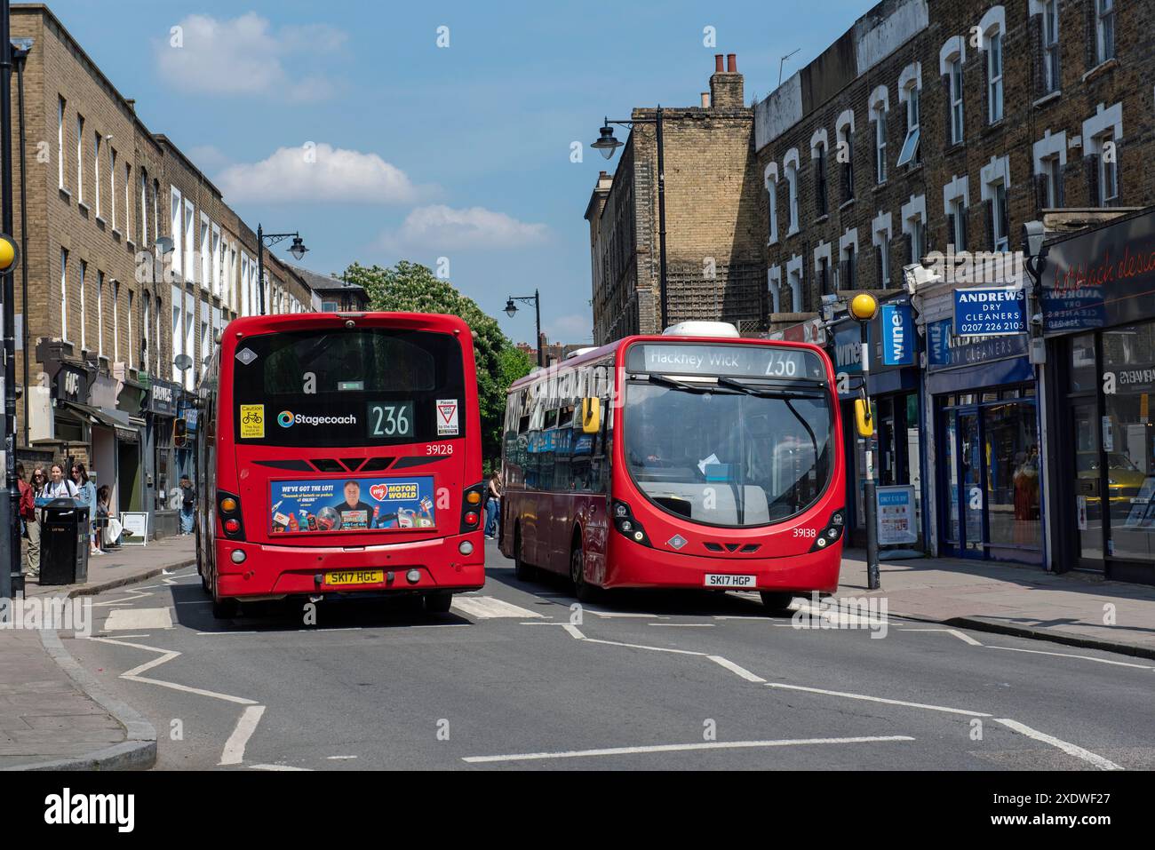 Single decker buses hi-res stock photography and images - Alamy
