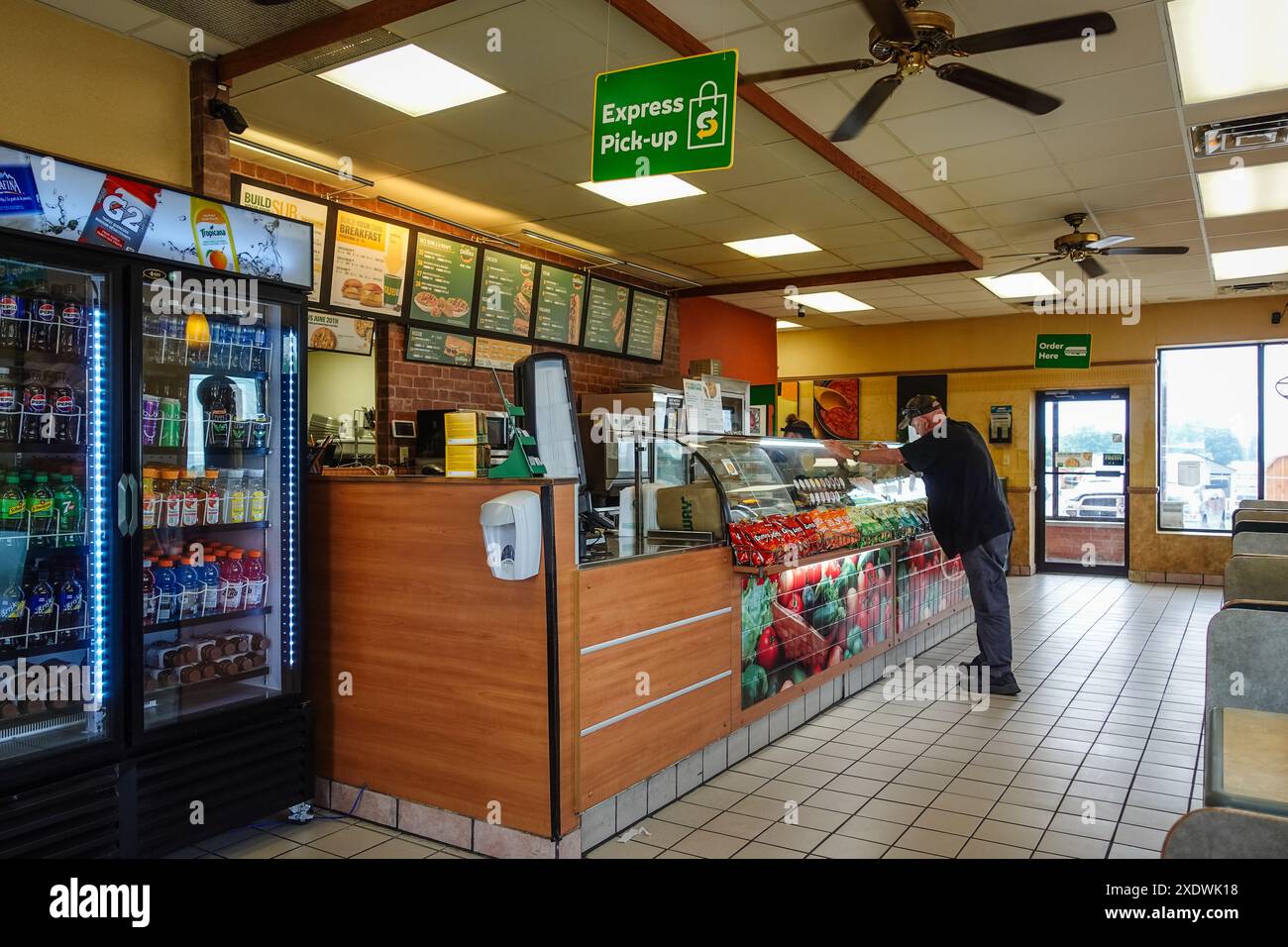 Subway sandwish fast food restaurant interior Stock Photo - Alamy