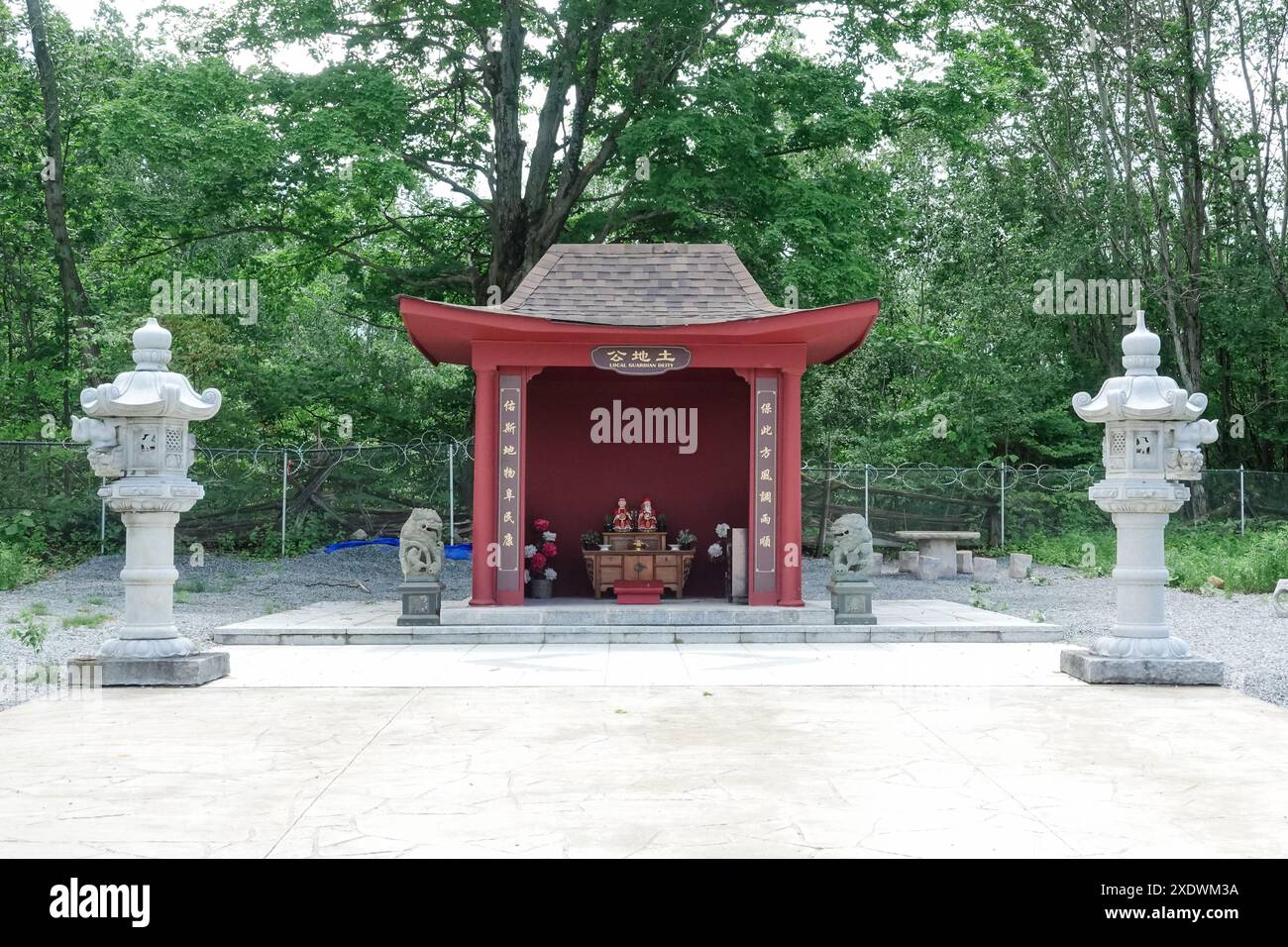 Tiny prayer house hi-res stock photography and images - Alamy